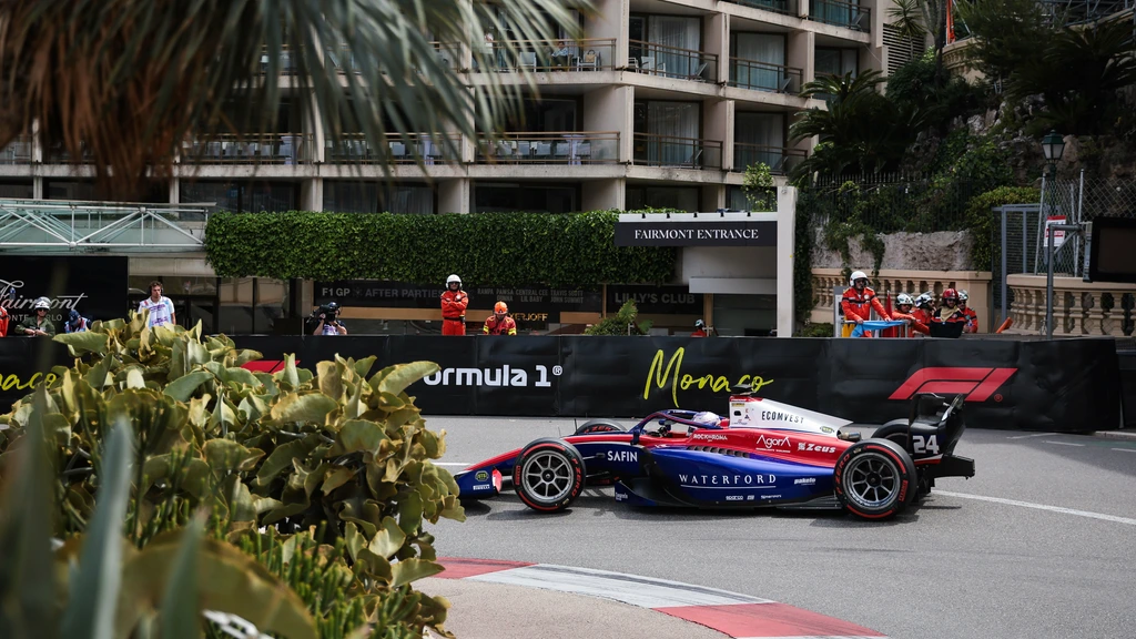Formule 2-coureur Van Hoepen: 'Ik wil niet de F1 in om beroemd te worden'