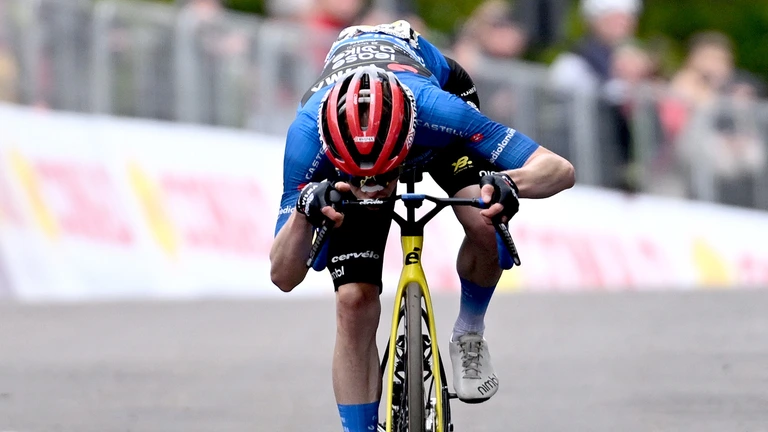 Vingegaard wint opnieuw in Giro, Arensman rukt op en eindigt als vierde