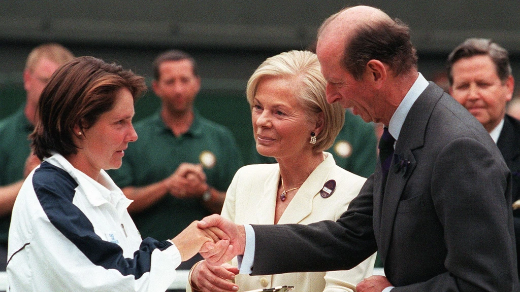 Hertogin van Kent (92), bekend van de Wimbledon-uitreiking, overleden