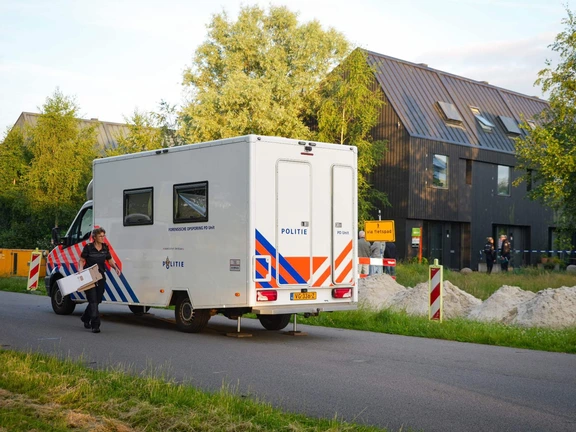 Peuter overleden na val uit raam in Rotterdam