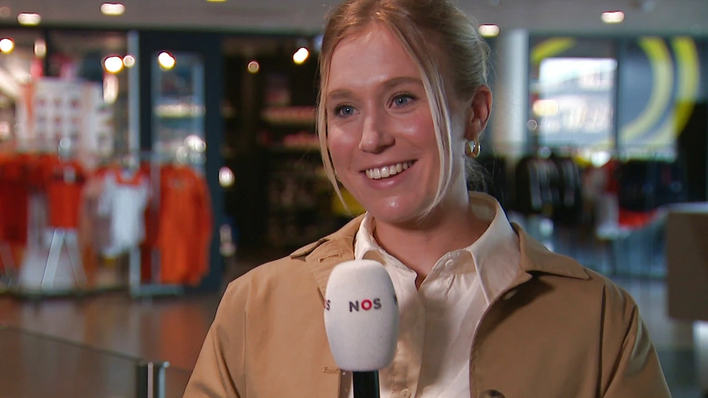 Conijn naar internationale schaatsploeg Novus, waar De Wit aan het roer ...
