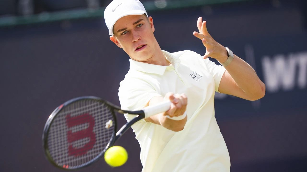 Libéma Open: Boogaard dwingt tiebreak af in derde set tegen Medvedev ...