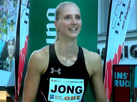 Para-atlete Jong verbetert eigen wereldrecord verspringen met twee ...