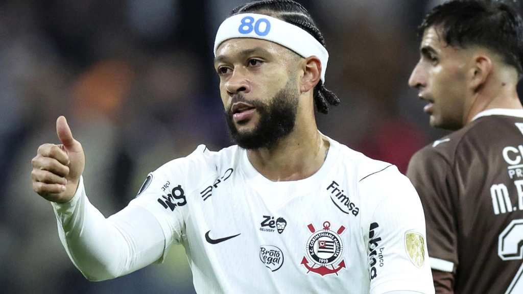 Depay maakt weer minuten voor Corinthians, Oranje-spits speelt een ...