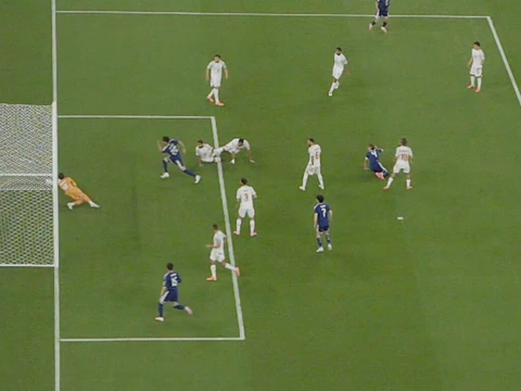 Ueda schiet Japan op 2-0 tegen Tunesië • Duel in groep van Oranje