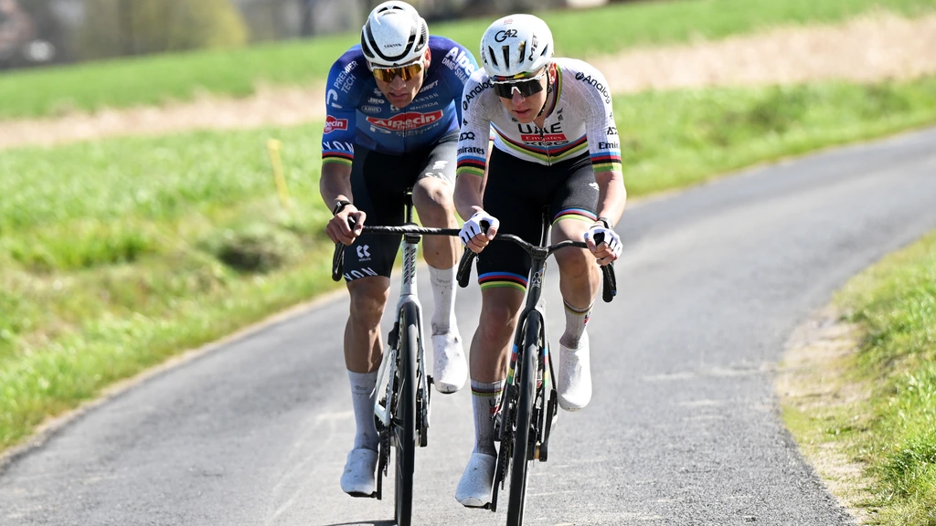 Ronde van Vlaanderen in finale beslist door oppermachtige Pogacar