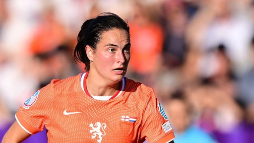Oranje-verdediger Dijkstra maakt transfervrije overstap naar Tottenham ...