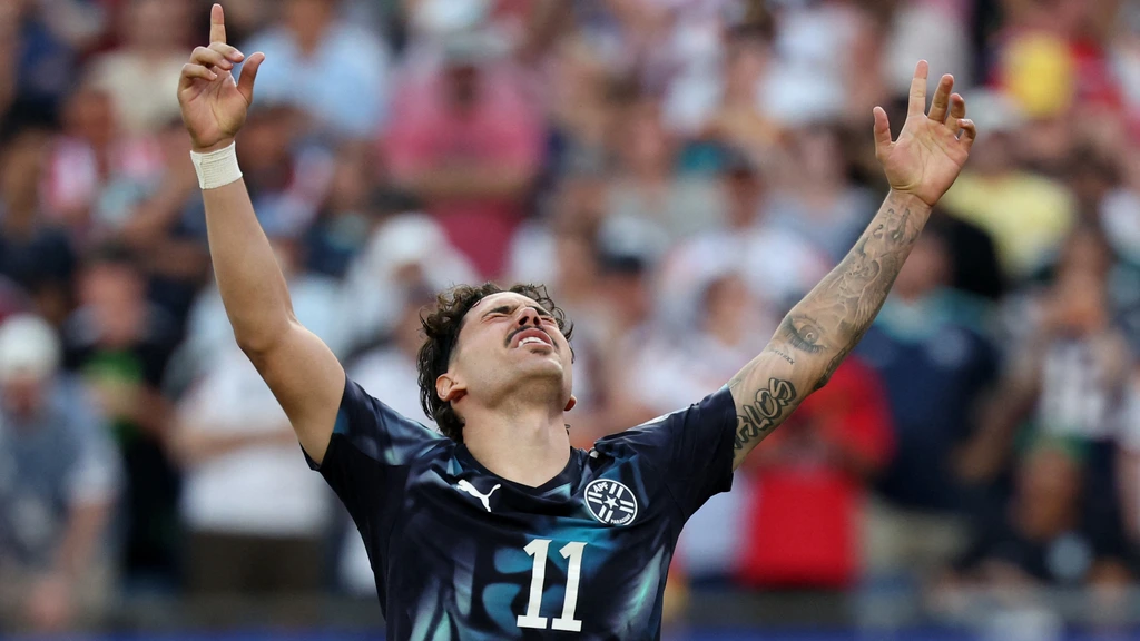 Paraguay schakelt Duitsland uit na penalty's • Oranjemars trekt 16 ...