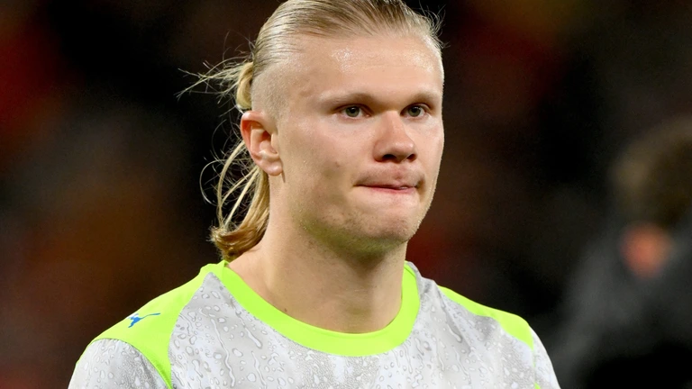 Man City overweegt juridische stappen na claim dat Haaland naar Real ...