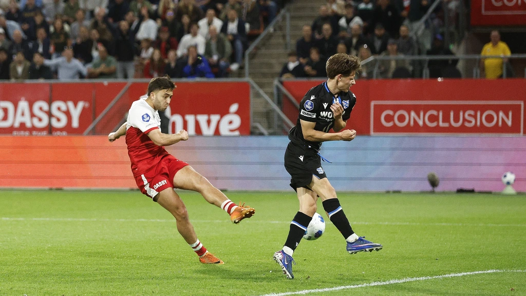 FC Utrecht door zege op Heerenveen tegenstander van Ajax in finale play ...