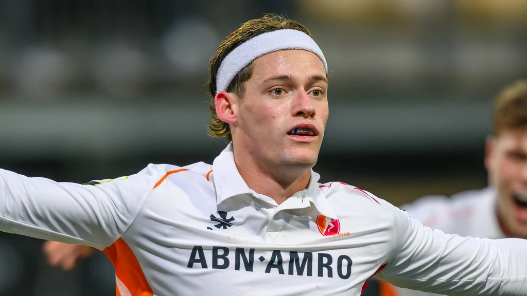 Play-offs voor Bloemendaal steeds verder uit zicht, Oranje-Rood deelt ...