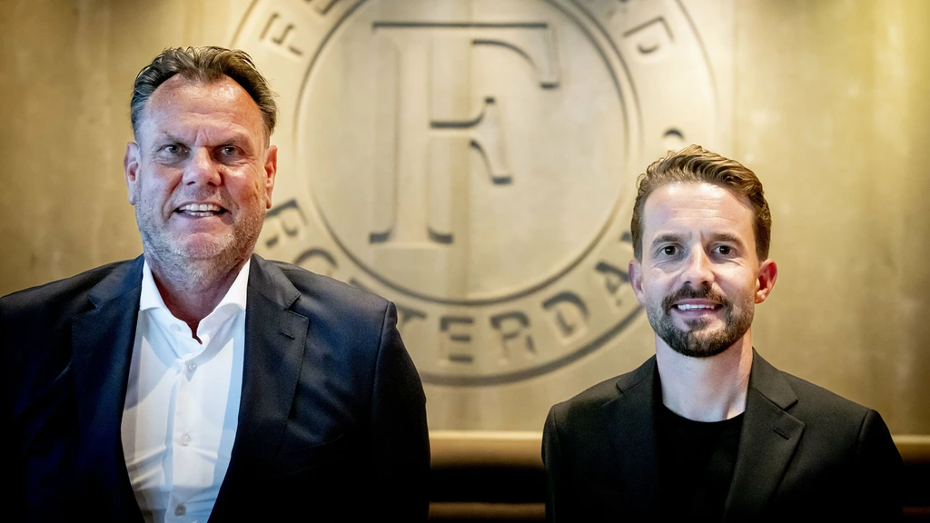 Eenhoorn en Rigaux gaan functie Van Persie bij Feyenoord analyseren