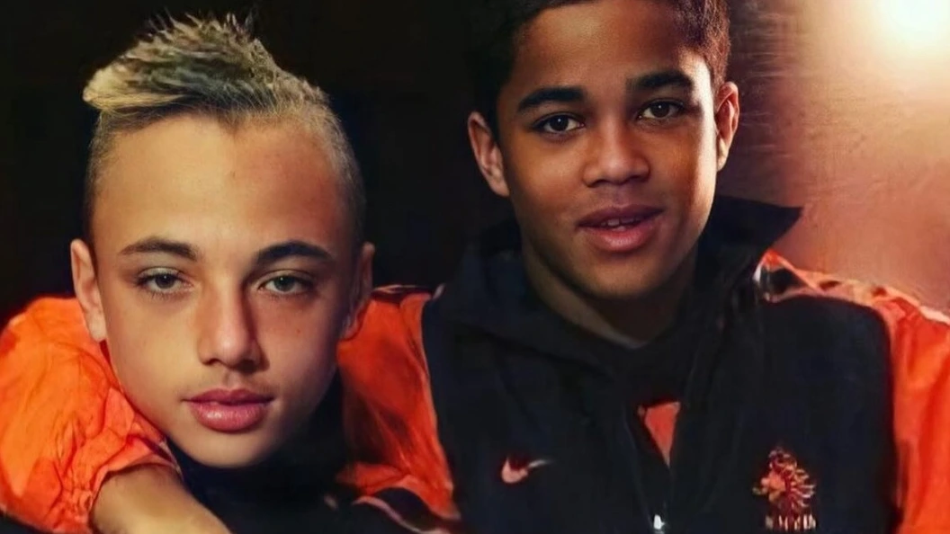 Jeugdvrienden Kluivert en Lang: 'Droom uitgekomen' • De Roon ...