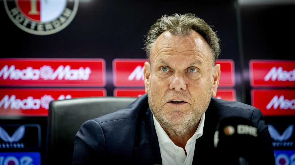 Eenhoorn en Rigaux gaan functie Van Persie bij Feyenoord analyseren