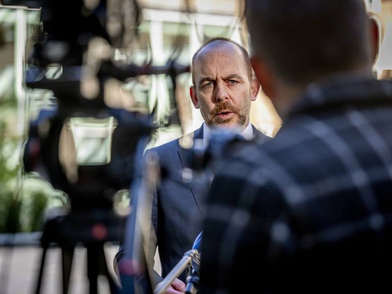 Premier Jetten: binnen twee weken nieuwe wetsvoorstellen asiel