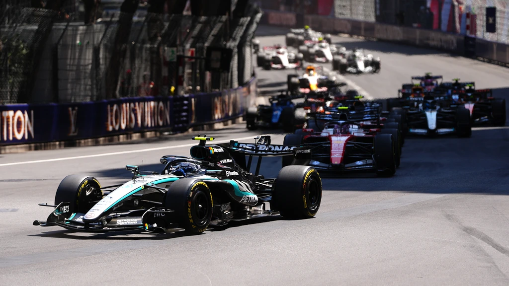 Antonelli wint in Monaco vijfde Formule 1-race op rij, geen punten Russell