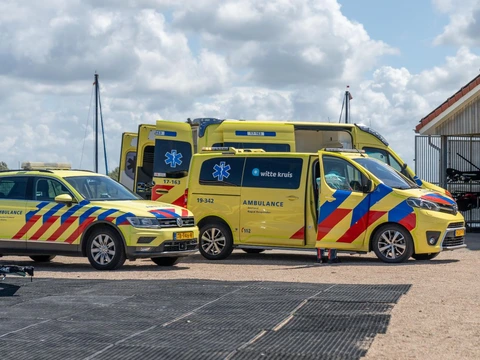 Man overreden door tractor op strand van Vlissingen